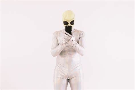 Quantum Communication Could Be The Best Way To Communicate With Aliens