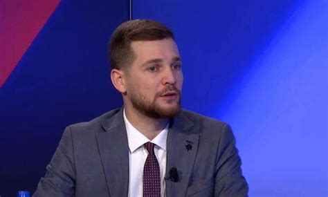 Batusha Për Përgjimet Kusari Simiq Normal Që Kanë Kontakte Por Jo Asi