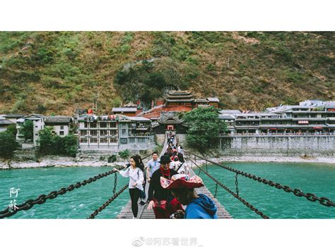 ⛩ 对泸定桥的了解 就是小学课本里的飞夺泸定桥历史两岸铁索桥大渡河意义新浪新闻