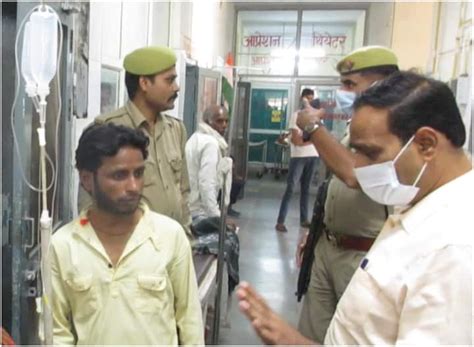 Shahjahanpur Dm Umesh Pratap Singh Conducted A Surprise Inspection Of