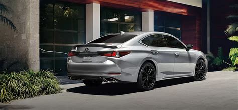 2025 Lexus Es — Luxury Midsize Sedan