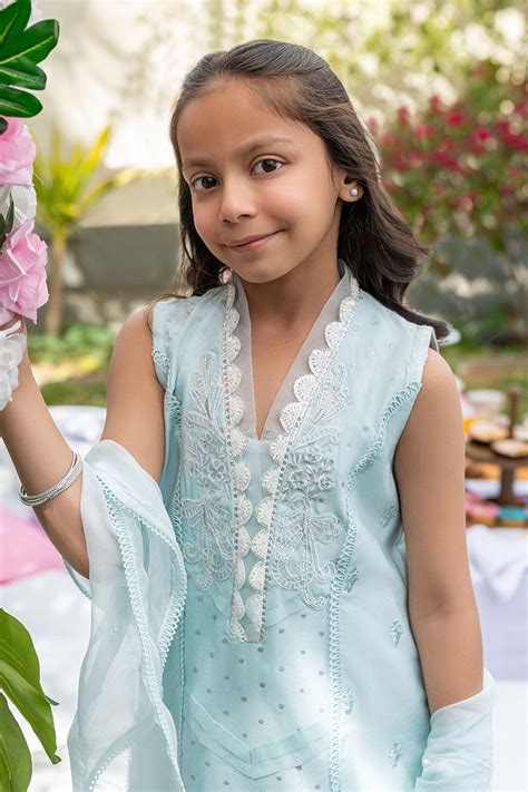 Fatima Khan Official Mini Aria