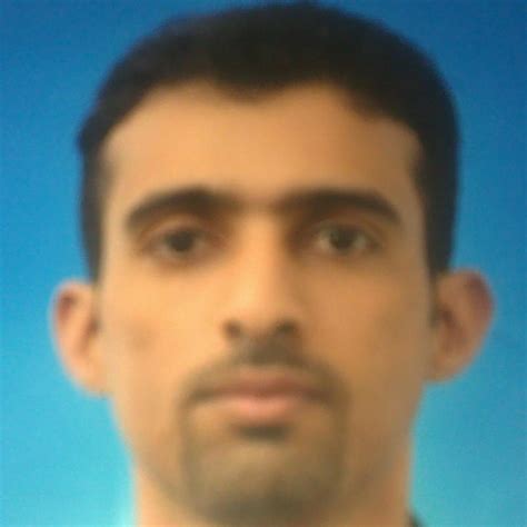 الكاتب توفيق القرشي