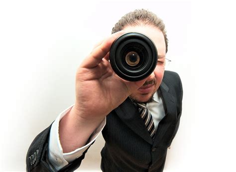 a guide to fine tuning clip models with custom data by shashank vats