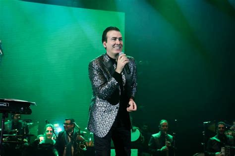 جنجال بر سر حجاب، به کنسرت خواننده مشهور رسید فیلم رویداد24