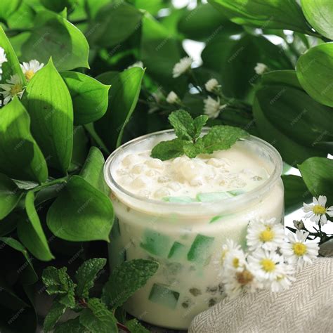 Premium Photo Buko Pandan Is A Sweet Food Made From Jelly And Pandan Juice With Sago Pearls