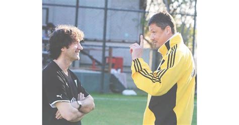 Хосе Мария Бакеро вариант за нов треньор на Славия