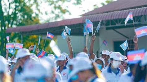 សង្គមស៊ីវិលមូលមាត់គ្នាស្នើមោឃភាពមាត្រាដែលឈានទៅរំលាយគណបក្សនយោបាយ