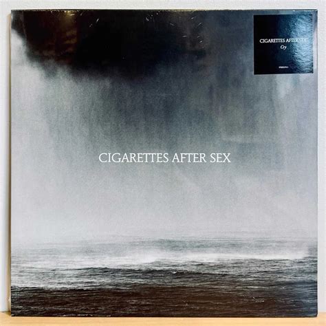 دانلود آهنگ بی کلام Cigarettes After Sex Cry