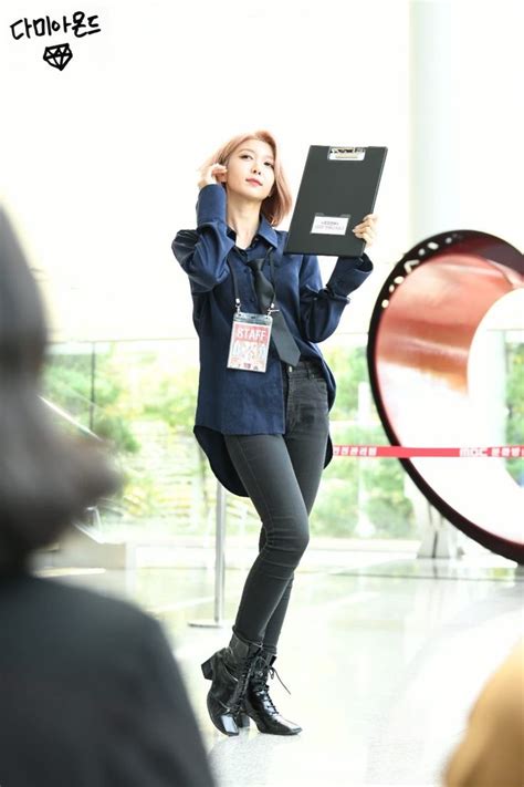 Pin On Dami Dreamcatcher Dream Catcher Girl Rapper