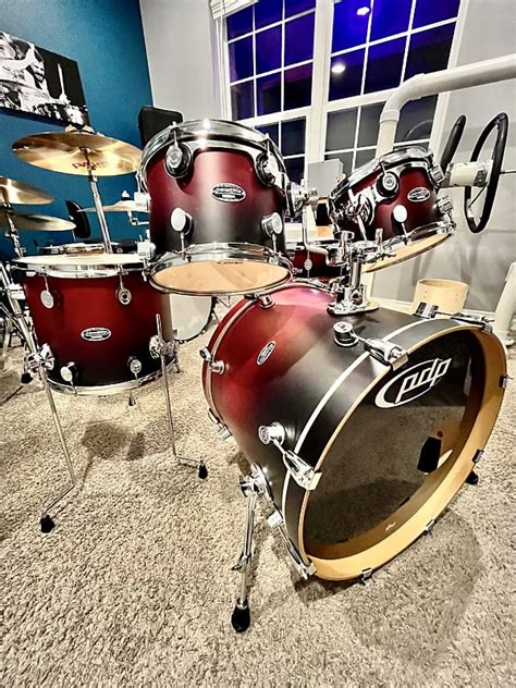 Pdp Fs Series 2000 S Satin Red Fade Reverb