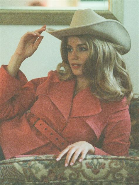 Effy Harvard Picture