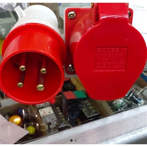 Jual Surface Mounting Plug 4 Pin 32 Amp Socket 1set Shopee Indonesia