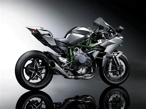 Kawasakis Latest Crotch Rocket Ninja Super Bike Is So Power Its Not