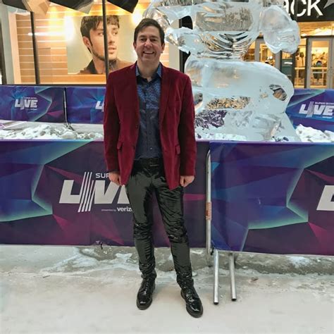 Chad Eslinger Minnesota Slinger • Threads Say More