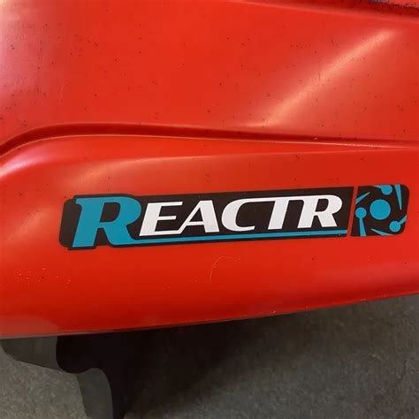 Pyranha Reactr Large River Running Kayak Rosella Red Factory 2nd