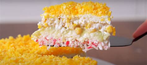 Салат с крабовыми палочками и кукурузой Шикарный салат на Новый Год 2023