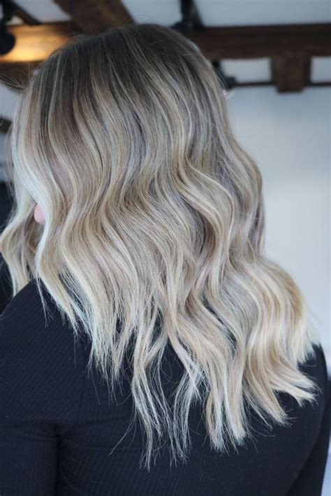Beige Blonde Balayage Blonde Balayage Beige Blonde Long Hair Styles