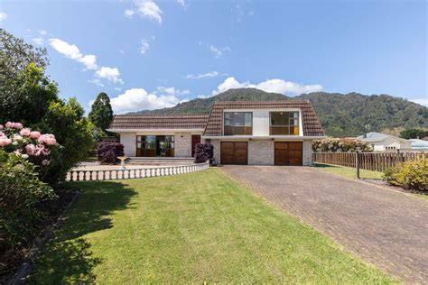 28 Farmer Street Te Aroha Nz 3320 House Sold