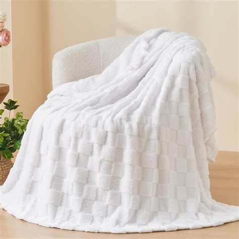 Newcosplay Super Soft Throw Blanket White Premium Silky