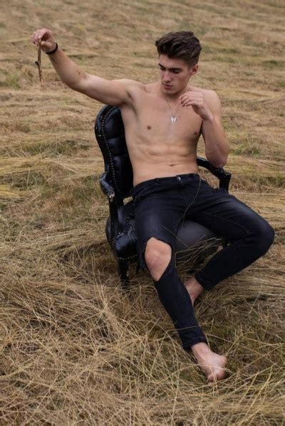 Post [766746057846751232] Servant Of Alpha Brett Tumbex