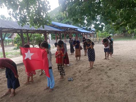 Khit Thit Media On Twitter ကယ်တင်ရှင်မရှာ တို့ကျေးရွာ သပိတ် စစ်ကြောင်းက စစ်အာဏာရှင် တော်လှန