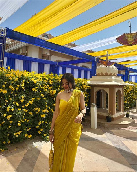 Rhea Singh Rheasinghofficial • Instagram Photos And Videos