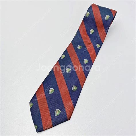 폴로 네이비and레드 스트라이프 방패패턴 넥타이 남성의류 중고나라