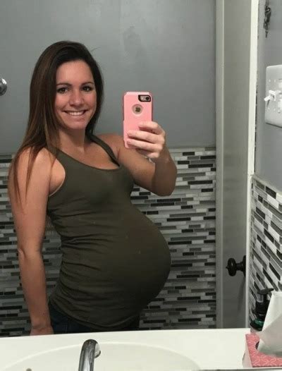 Her Beautiful Growing Pregnancy Tumbex