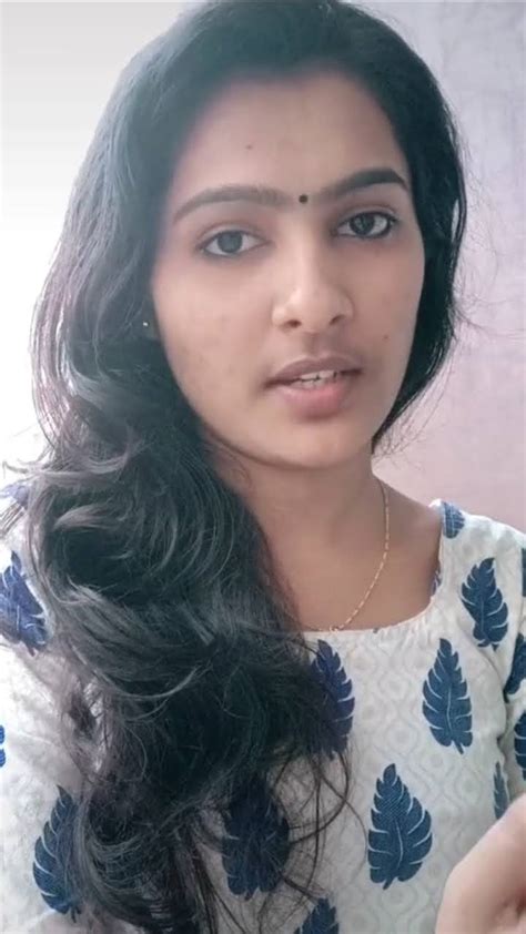 Banu Beautifull Tamil Girl Pictures