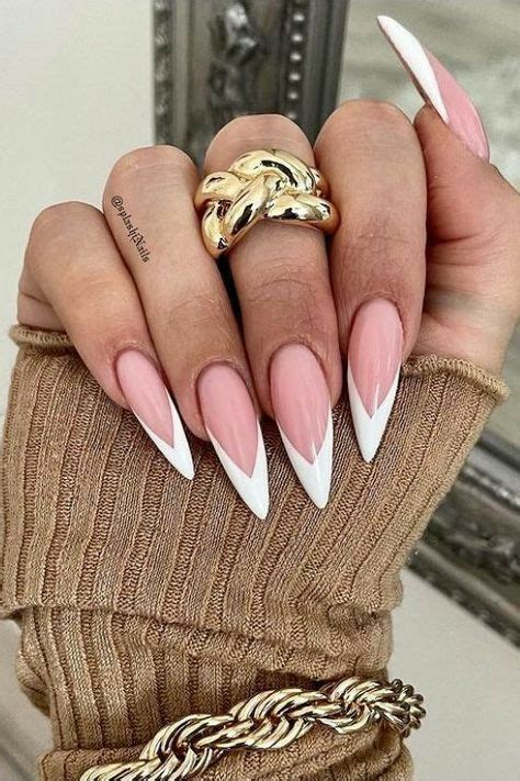 French Tiped Pointed Shape Nails Дизайнерские ногти Заостренные ногти Красивые ногти