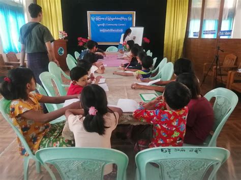 မန္တလေးမြို့ ပြန်ကြားရေးနှင့်ပြည်သူ့ဆက်ဆံရေးဦးစီးဌာန၊ လူထုအခြေပြုဗဟိုဌာနတွင် အခြေခံအင်္ဂလိပ်စာ