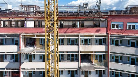 Hristijan Денес заедно со министерката за образование и наука Весна Јаневска го посетивме