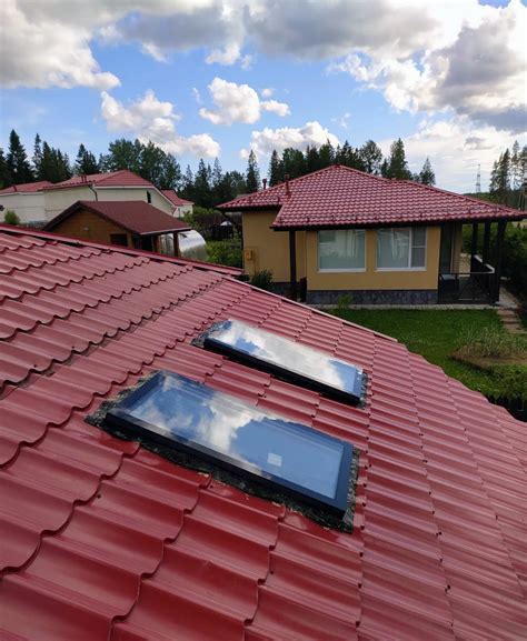 Мансардное окно из профиля Rehau - 550 x 550 мм, глухие мансардные окна