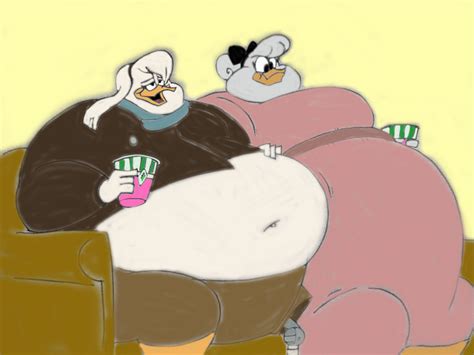Fat Della Duck And Daisy Duck On A Couch By Mojo1985 On Deviantart
