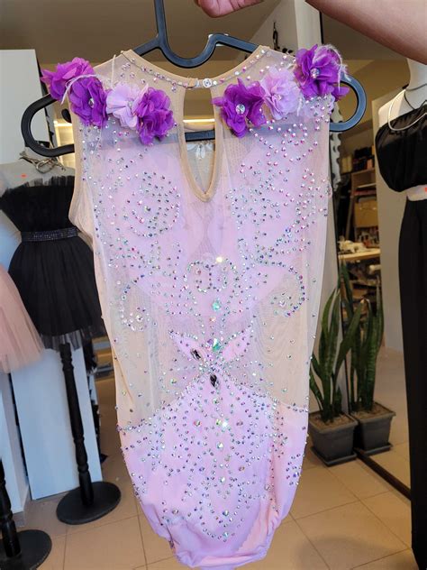 Трика за художествена гимнастика гр София Драгалевци • Olx Bg