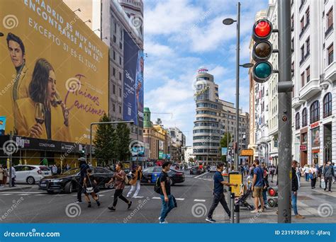Busy Street Scene In Gran Via Avenue In Madrid Editorial Stock Image