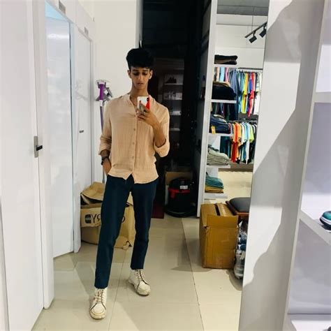 Amith Suresh Amithsuresh1 • Threads Say More