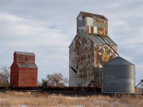 Montanas Grain Elevators