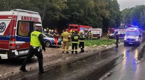 უმძიმეს ავარიას საქართველოს მოქალაქე შეეწირა მანქანა თხრილში ჩავარდა და ამობრუნდა კაცი