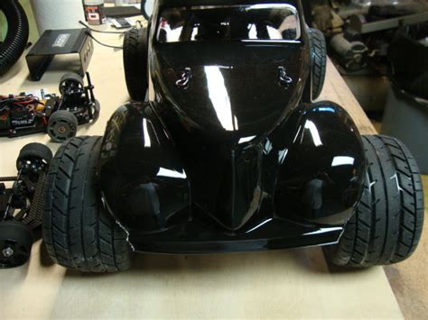 Traxxis Slash Rtr With Lower Chassis On It And Extra Tires R C Tech Forums