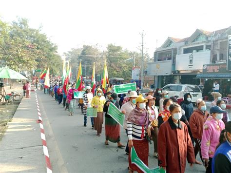 ဗန်းမော်မြို့၌ ပြည်သူ့စစ်မှုထမ်းဥပဒေအား ကြိုဆိုထောက်ခံကြောင်း ဆန္ဒဖော်ထုတ်ပွဲ ပြုလုပ
