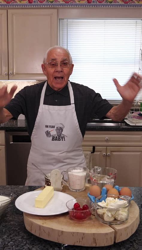 Zeppole 😋😋 Zeppole Italiandessert Pasquale Sciarappa Zeppole Italian Desserts Recipe Link