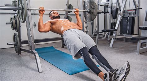 Upright Rows Are A Shoulder Exercise Do This Exercise When Youre