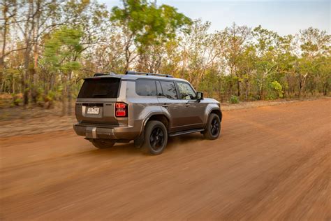 2025 Toyota Landcruiser Prado Vx Review