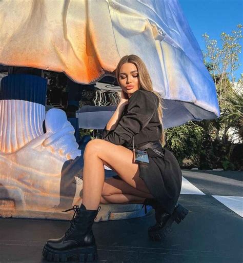 Dasha Mart Model Wikipedia Biography Age Measurements