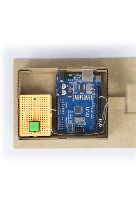 Cómo usar un Pulsador con Arduino InputMakers