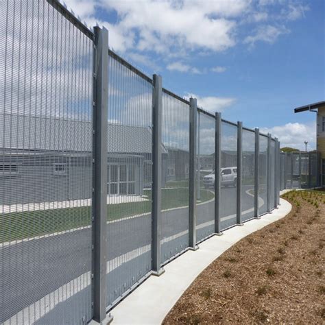 Galvanized Welded Wire Mesh Panel Metal Steel Iron Airport Prison