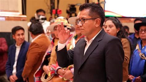 Pedro Callisaya Jura Como Defensor Del Pueblo Y Dice Que Se Enfrenta A Profundos Retos