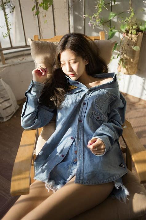 鄰家甜美清純女孩生活照 愛上了那年的你 每日頭條